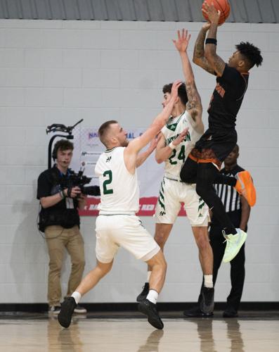 Friday Gallery: Huntington defeats Lourdes to advance in NAIA Men’s ...