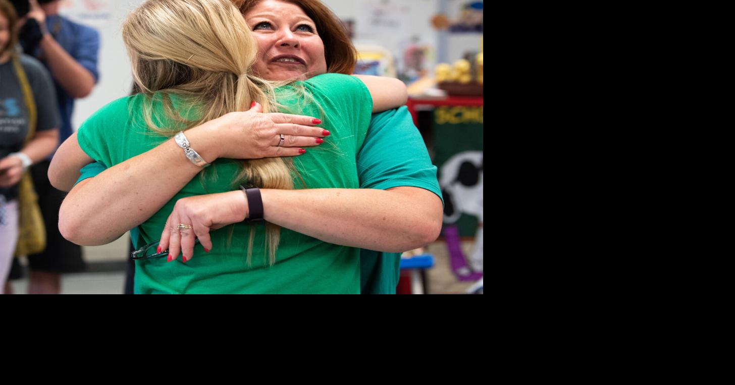 Fort Wayne Community Schools honors 2 on staff | Local | journalgazette.net