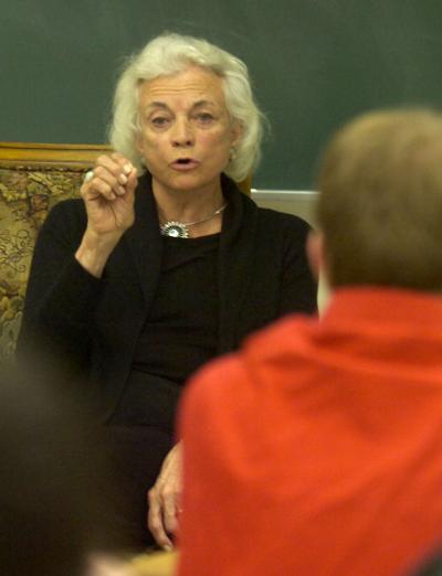 From 2009: Sandra Day O'Connor speaks in Fort Wayne | Local ...