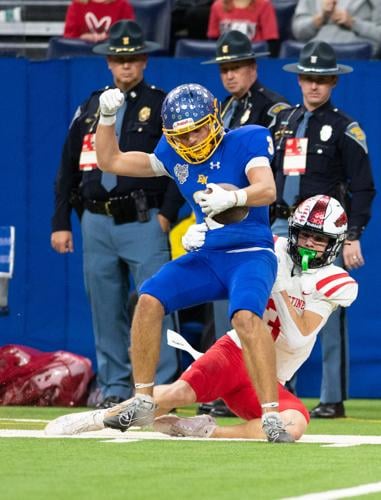 Friday Gallery: East Noble falls to New Palestine in Class 4A state ...