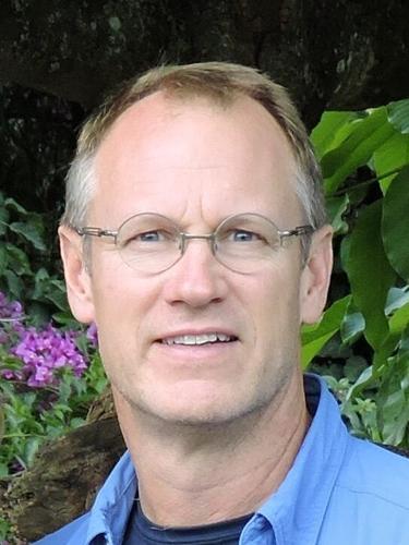 Former Northwest Allen County Schools leader endorses board candidates ...