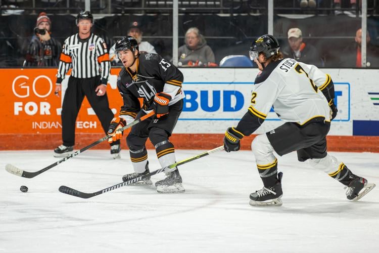 Unsportsmanlike conduct penalty costs Komets in 3-2 loss, despite peppering Iowa with shots ...