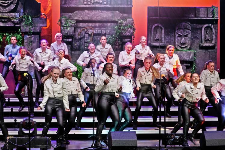 High school show choirs dazzle with sequins, harmonies at Homestead Classic Showcase | Local ...