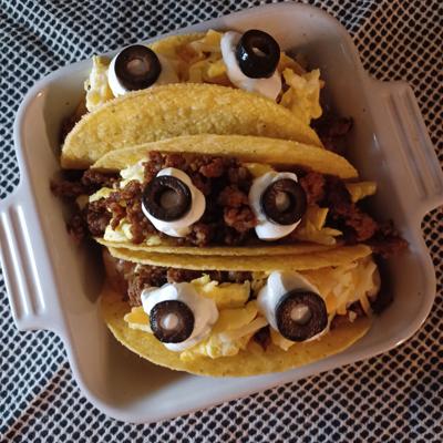 Monster Eyeball Breakfast Tacos a tasty, tricky Halloween treat | Food ...