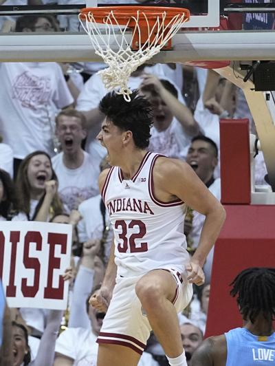 Halftime: No. 10 Indiana 35, No. 18 North Carolina 29 | Eyeing IU ...