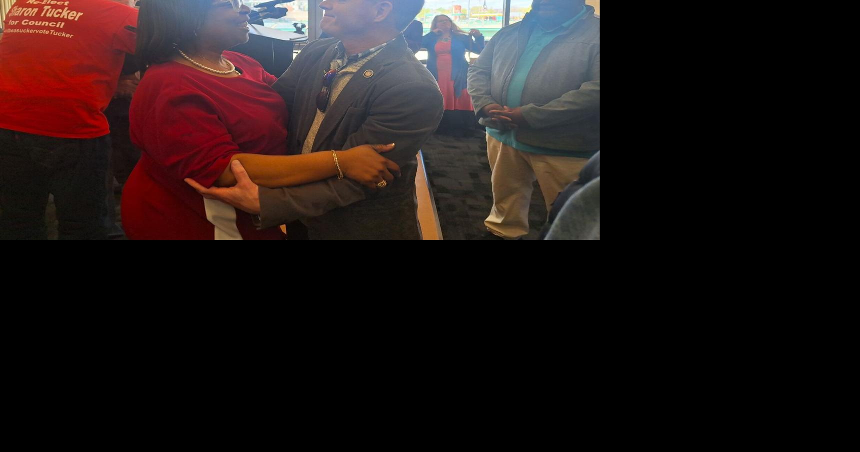 Tucker to be sworn in as Fort Wayne's mayor Tuesday | Local Government ...