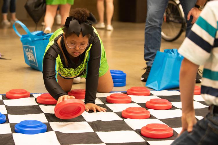 Artists across abilities: Artists showcase work at disABILITIES Expo ...