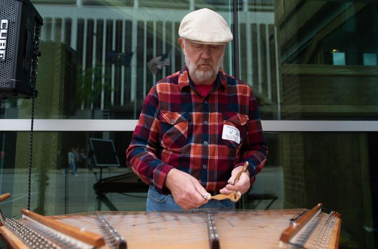 Scenes from BuskerFest in downtown Fort Wayne | Multimedia ...