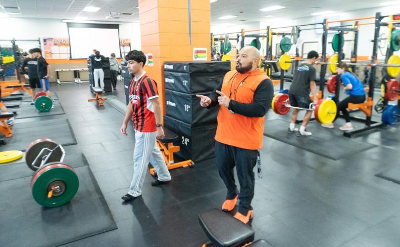 FWCS students train with coaches during school day | Schools ...