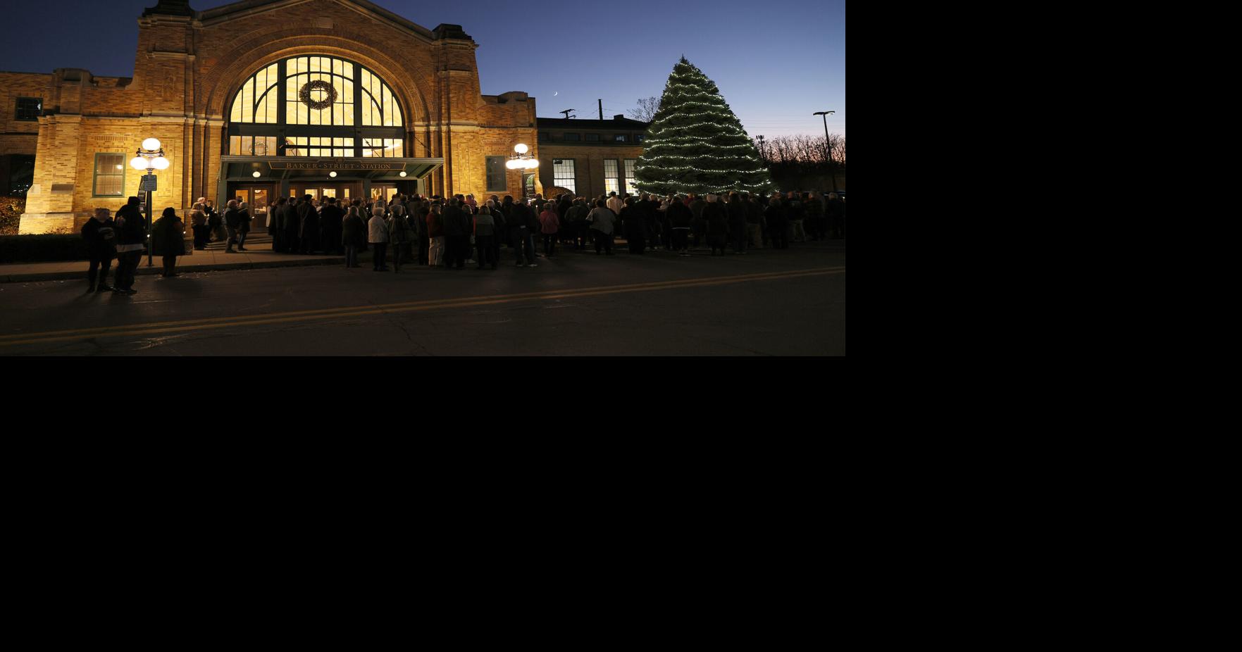 Stillwater Hospice service and tree lighting in Fort Wayne | Local ...