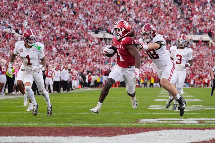 Smell the Roses: Indiana crushes Alabama in Rose Bowl | IU ...