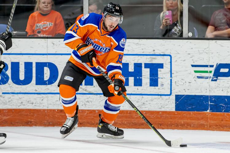 Anthony Petruzzelli aims to be more vocal as Komets' captain | Komets ...
