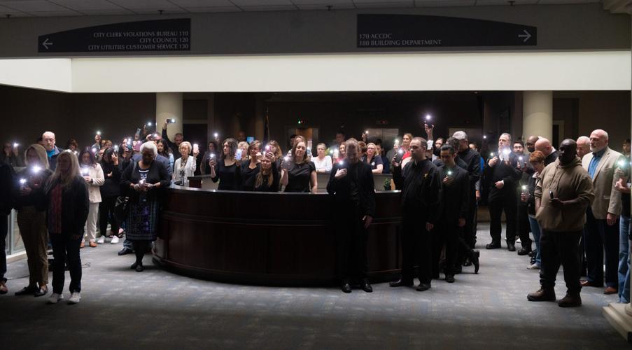 Fort Wayne leaders reflect on former Mayor Tom Henry a year after his ...