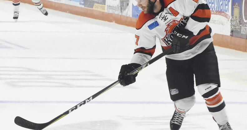 Scoring from many sources bolsters Komets | Ice Chips | journalgazette.net