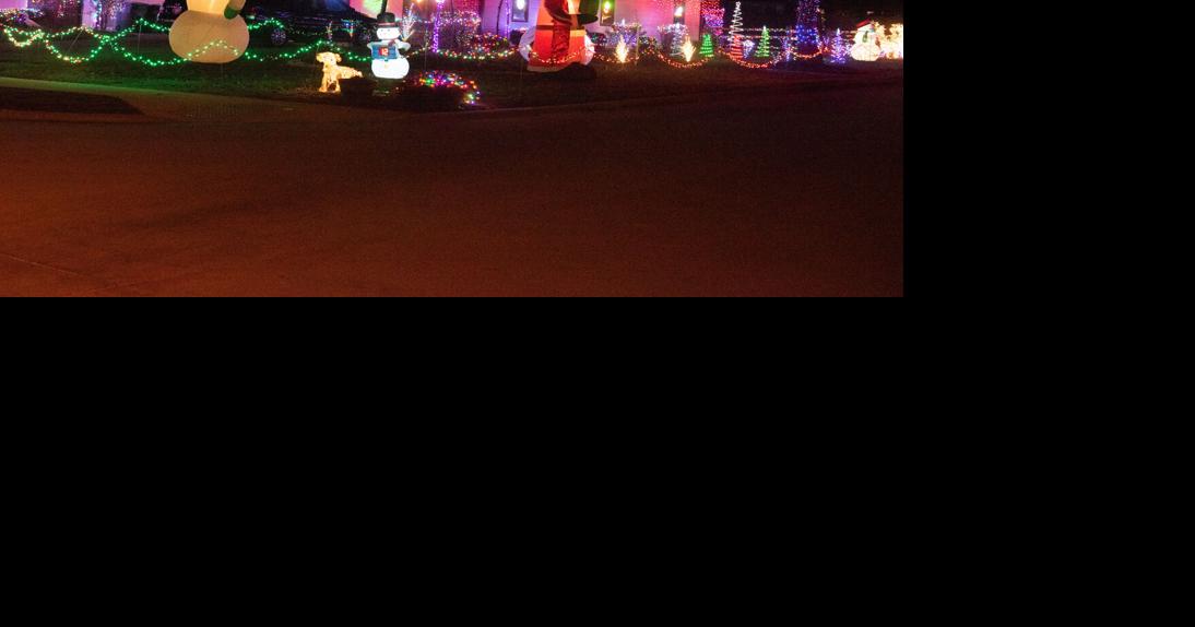 Fort Wayne residents go all out with Christmas displays ...