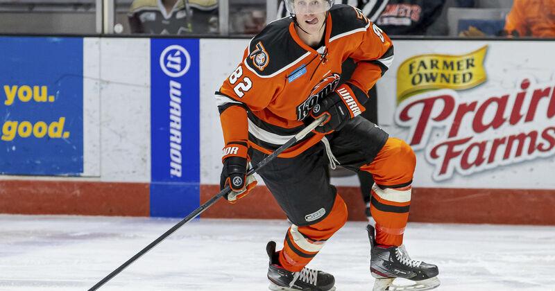 Komets' Graber wraps up ECHL's scoring title; playoff schedule unveiled ...