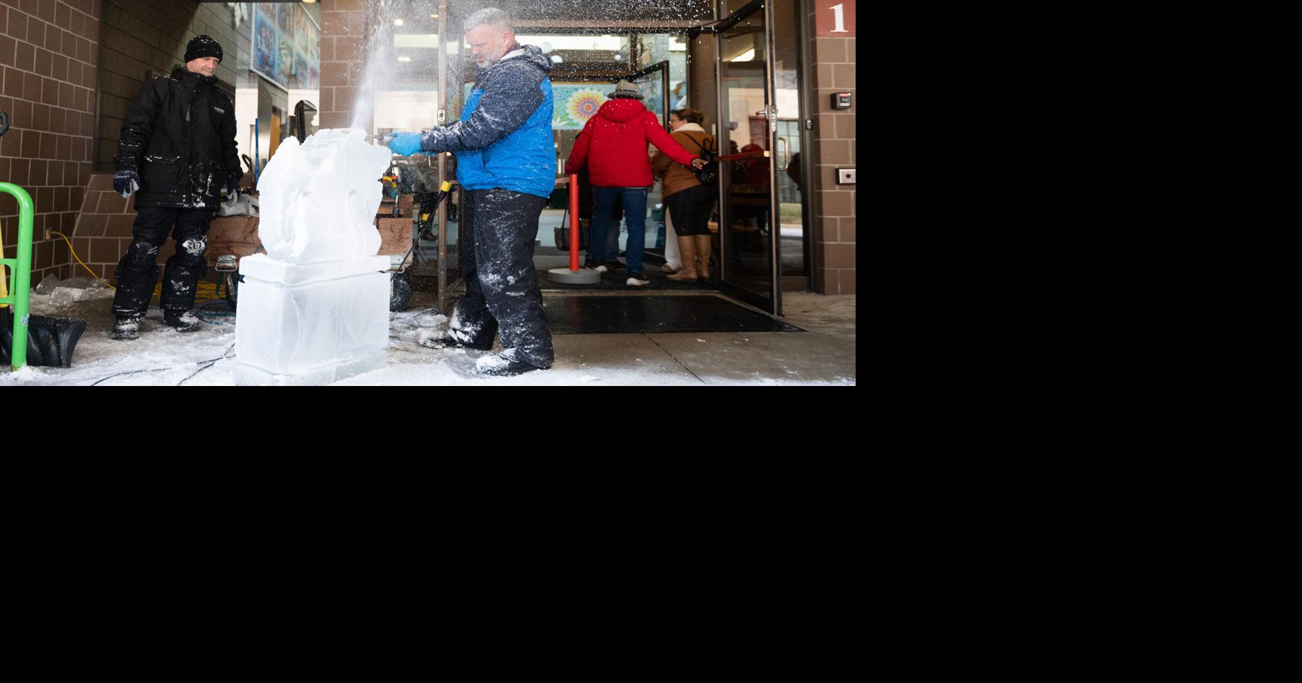 Saturday Gallery: Winterval at the Fort Wayne Parks and Recreation ...
