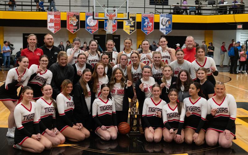 Bluffton girls win first ACAC title, Woodlan boys hold off Heritage ...