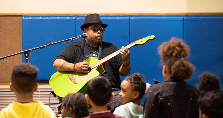 Partnership between Fort Wayne school, university, leads to 'music of ...