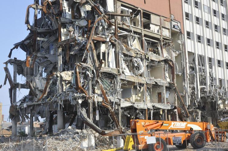 No cause for concern on St. Joseph Hospital demolition, contractor says ...