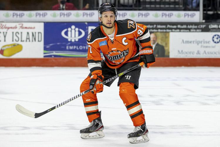 Schrock returns, controversial officiating ensues, K's rally but lose 5 ...