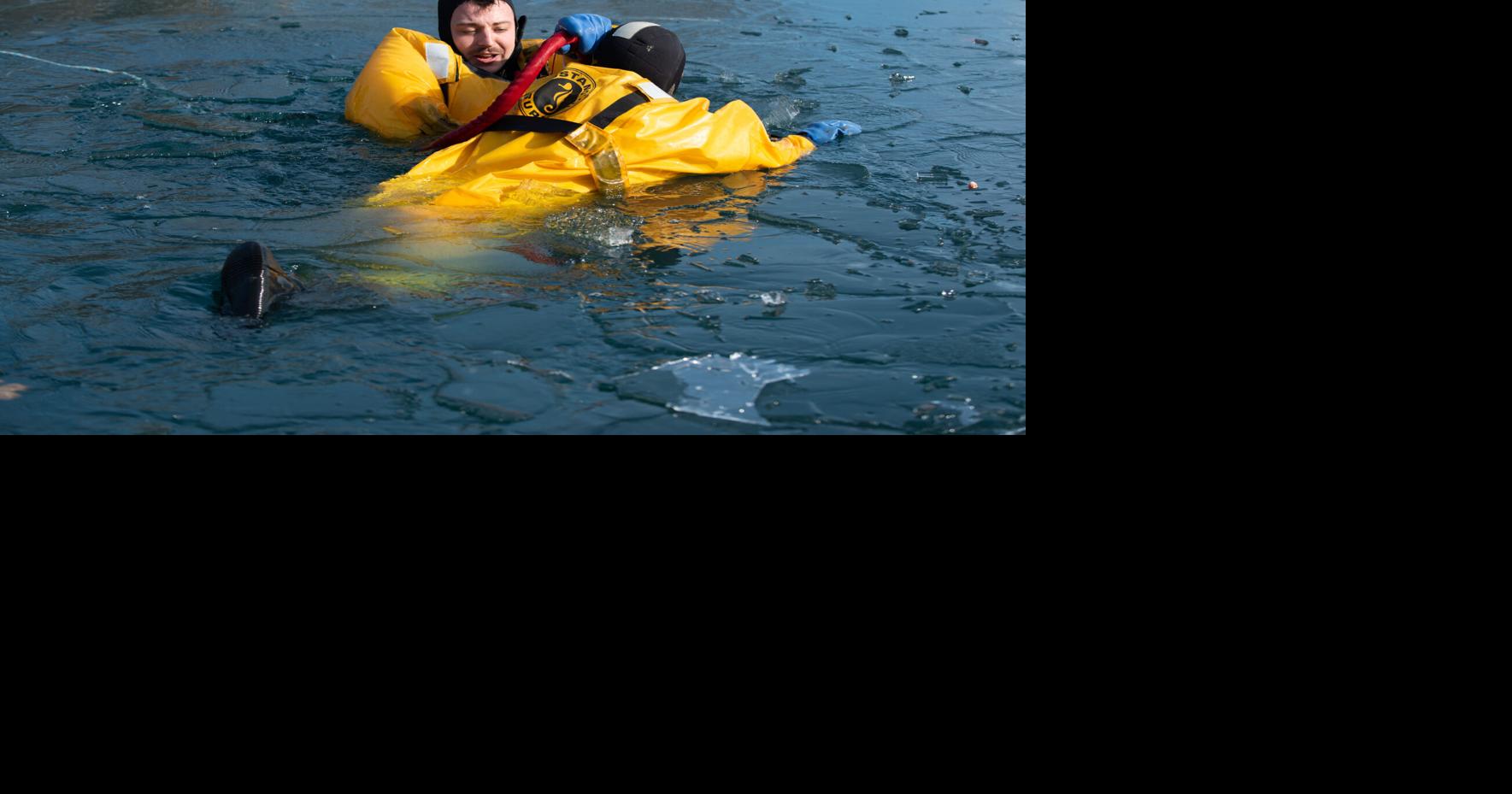 FWFD ice rescue training at Lakeside Park | Local | journalgazette.net