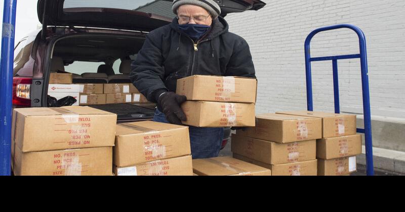 Didier Meats donates to Rescue Mission | Local | journalgazette.net