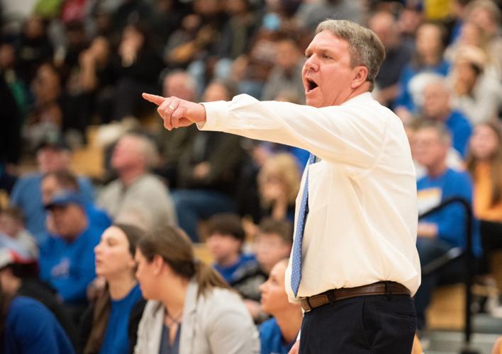 Snider girls beat Homestead with fourth-quarter comeback, take sole ...