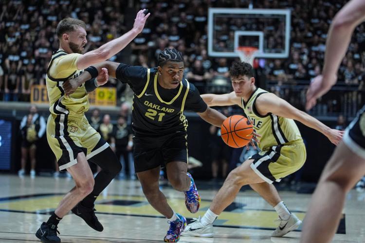 Purdue survives Oakland behind Braden Smith's big night | Purdue ...