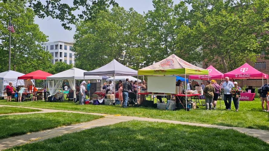 Scenes from Arab Fest at Headwaters Park | Local | journalgazette.net