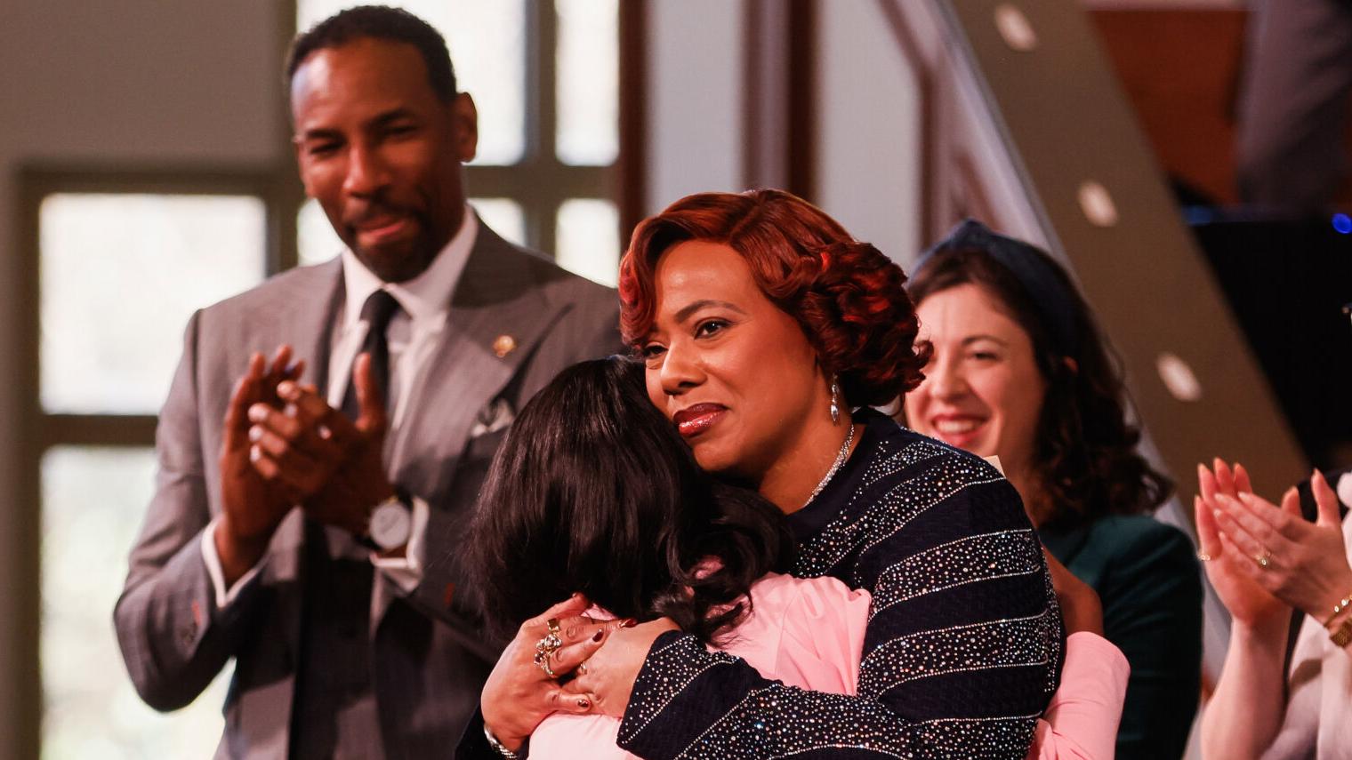 Black bank card program to steer cash payments to single mothers in ...