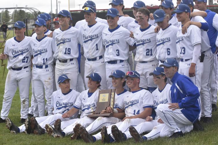 Carroll scores five runs in the fifth inning, beats Northrop 5-3 to win ...