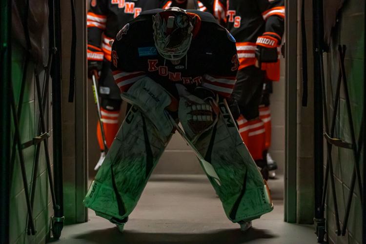 'Frustrated' Komets blanked by opportunistic Walleye, fall to 1-6-1 ...