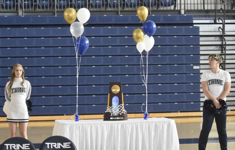 Trine celebrates men's basketball national championship | Local ...