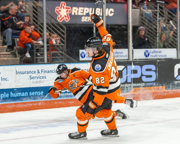 Daniel Amesbury excites in Komets debut, a 4-2 loss to Wings | Komets ...