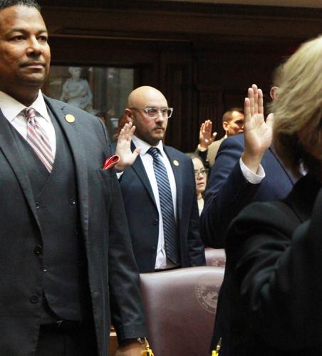 New Fort Wayne lawmakers sworn in | Local | journalgazette.net