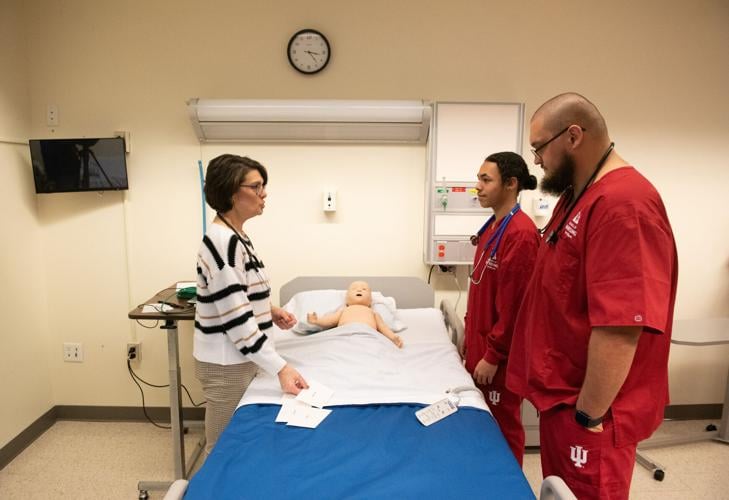IUFW nursing students demonstrate state-of-the-art technology | Health ...