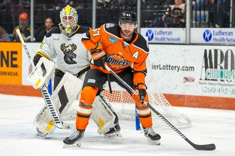 Brett Brochu puts on a show in Komets' net, but offense fizzles again ...