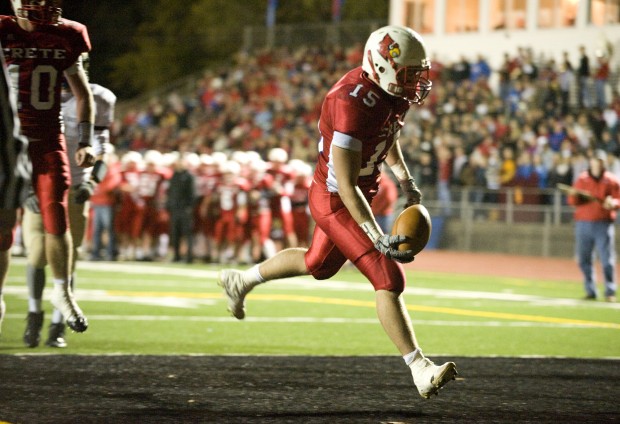 Class B playoffs: Mach scores four touchdowns in Crete's 36-0 win