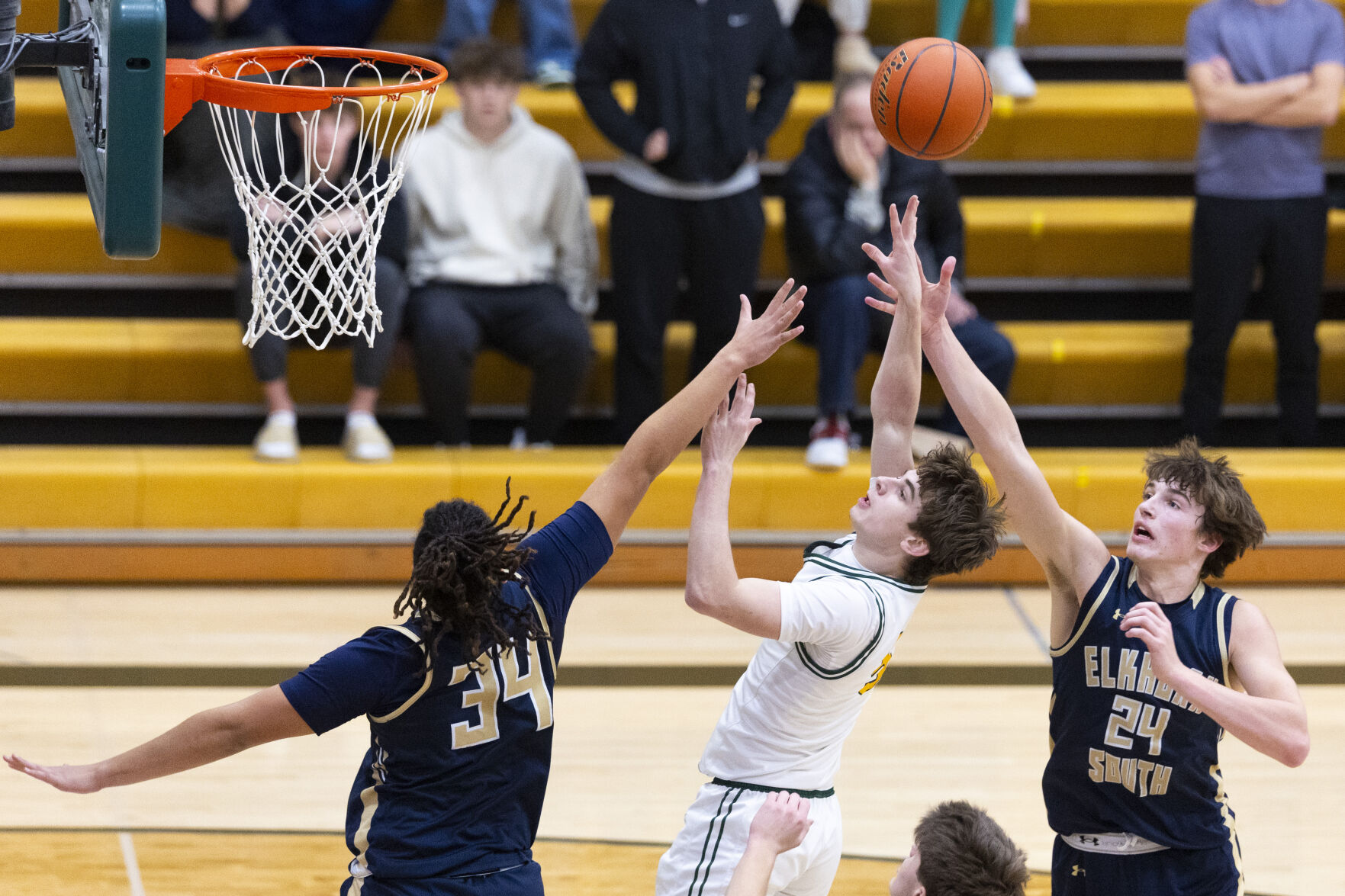 Photos: Lincoln Pius X boys basketball hosts Elkhorn South — Jan. 23