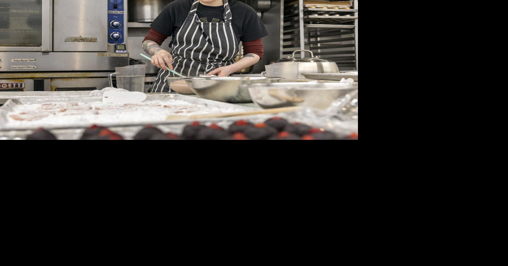 Lincoln baker, ECHO Collective grad makes Japanese dessert