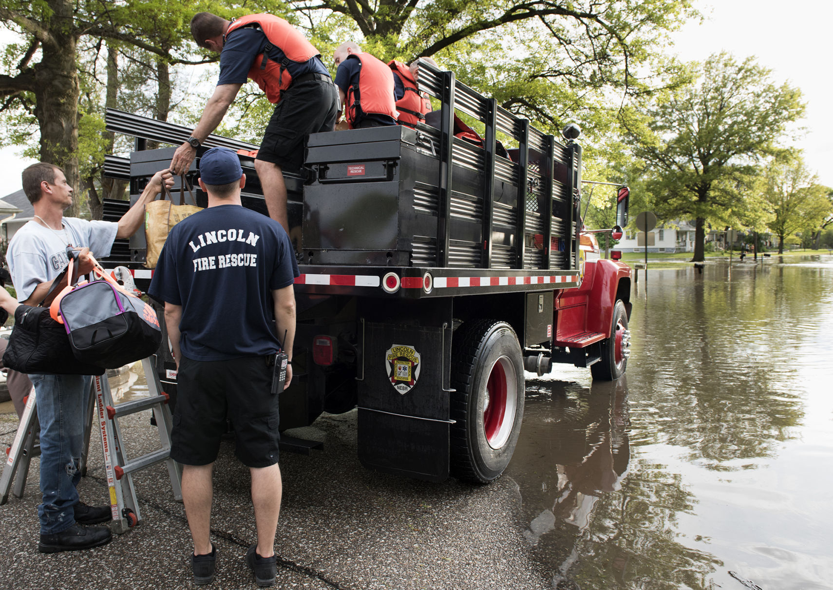 Lincoln weather: Flood watch in effect. Rain on Labor Day.