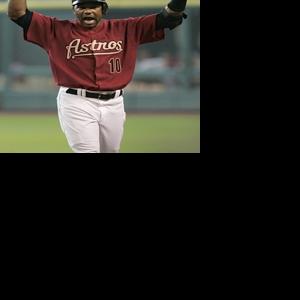 Tejada charged with lying about steroids