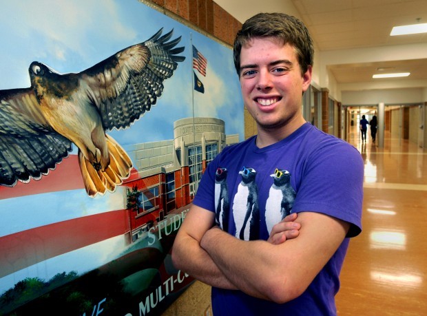 Student honors mom with cancer benefit