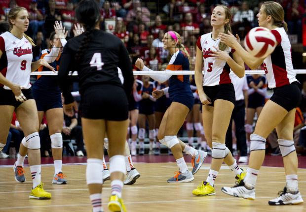 NU volleyball: Illini finally beat Huskers