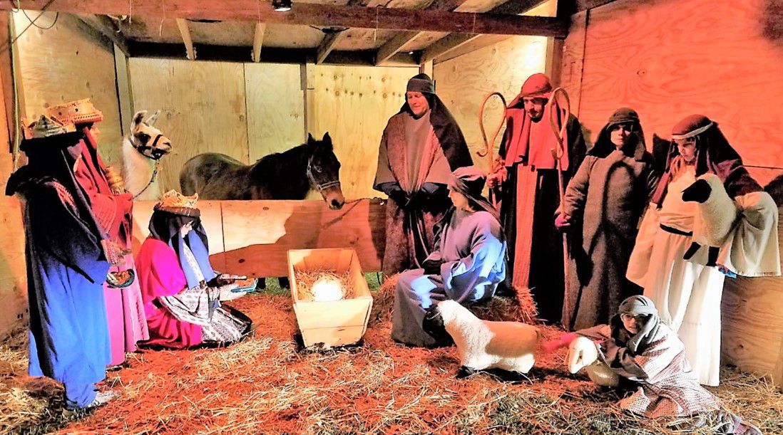 See living nativity Dec. 13-14