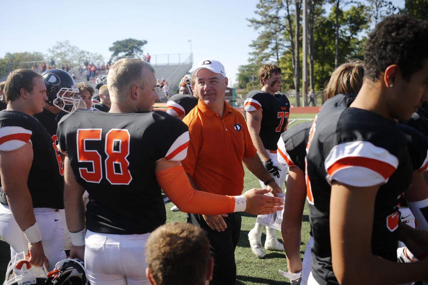 Photo: Northwestern vs. Doane football | Sports photo galleries ...