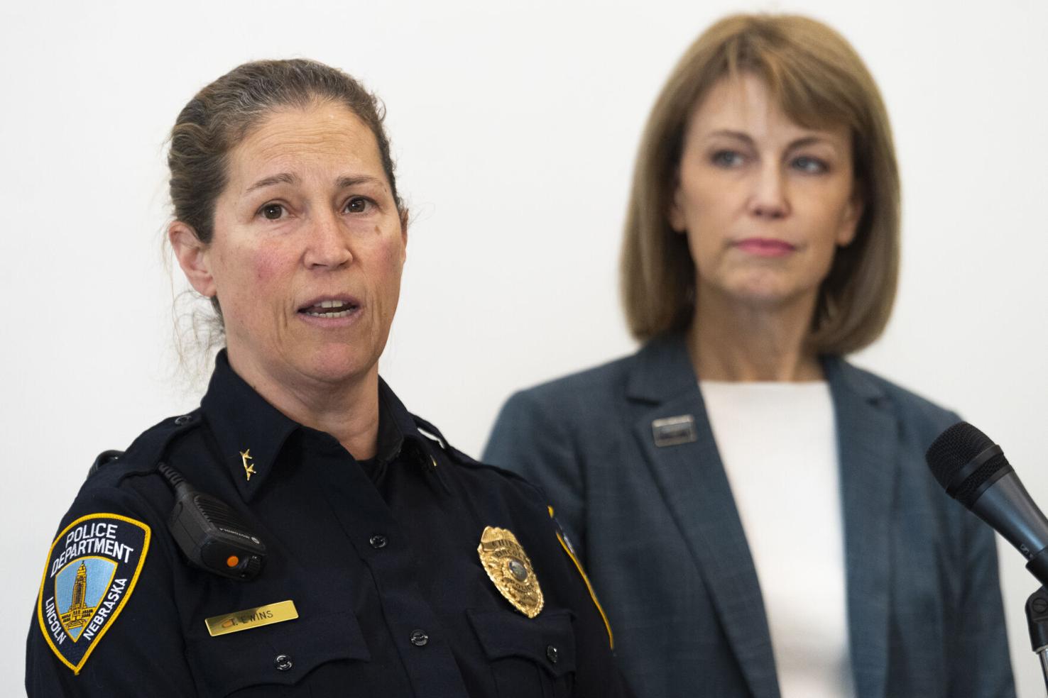 Lincoln Police Chief Teresa Ewins resigns
