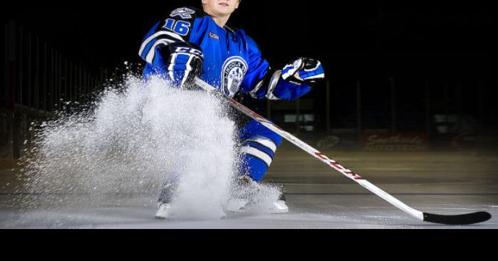 Stars' Hoff makes trek from Oslo, Norway, to Lincoln