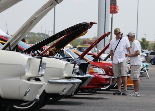 A mission for Mustangs